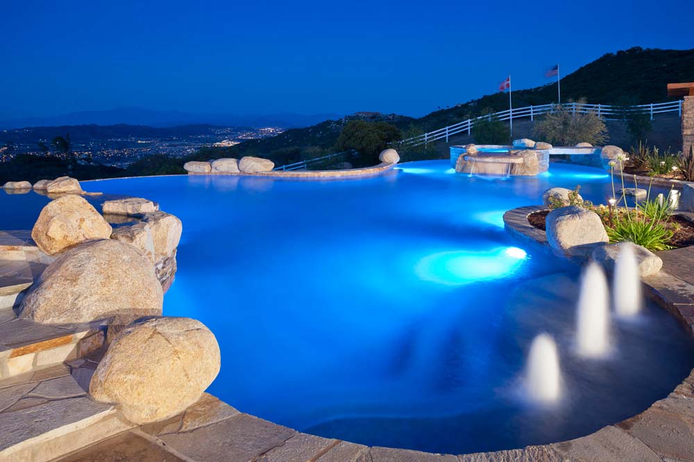 Freeform Pools | California Pools