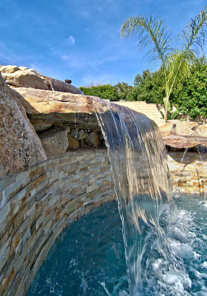 Water Features | California Pools